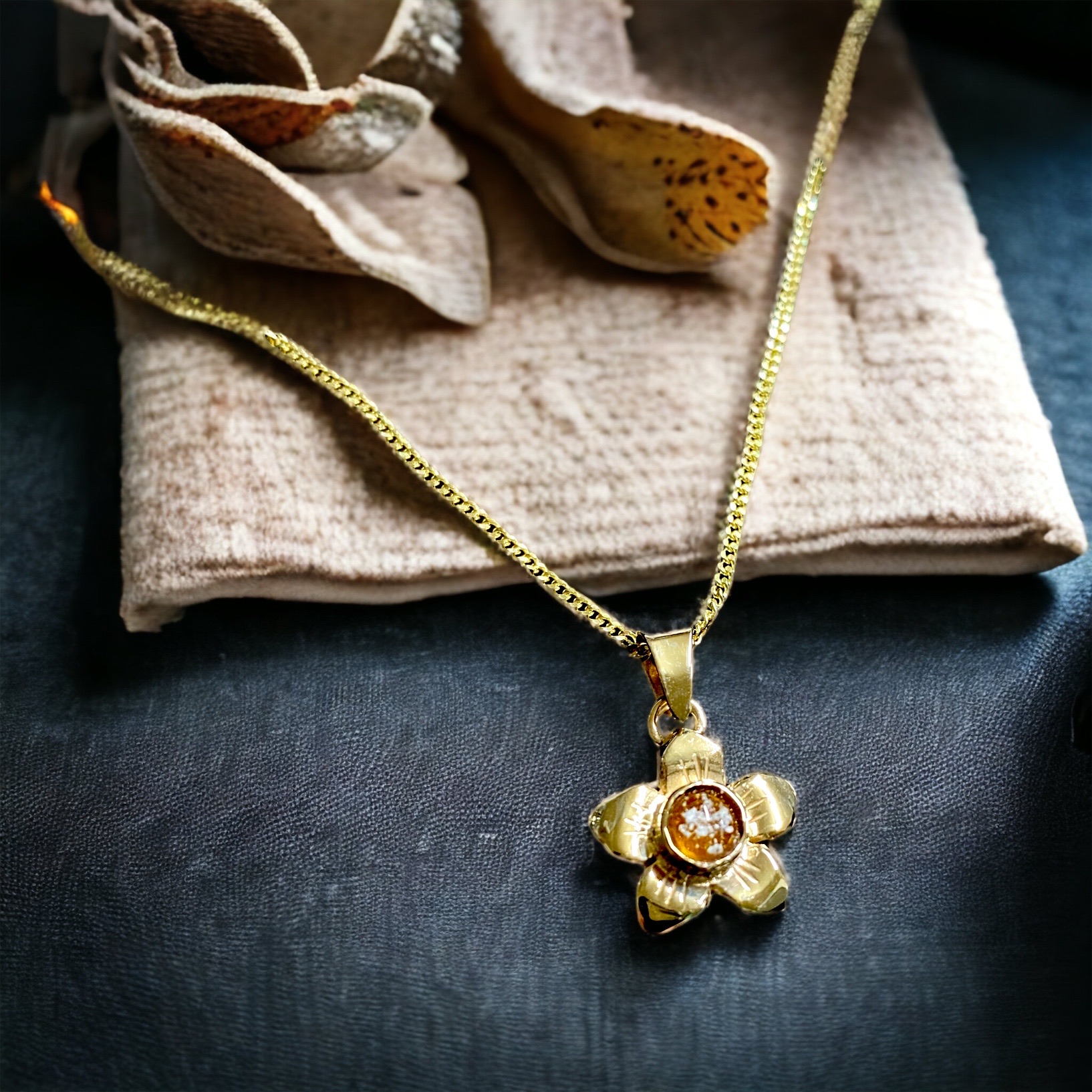 Jewellery - Old Flatts Farm - Pet and Equine Cremation Rotherham ...